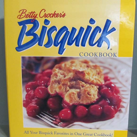 Betty Crocker | Kitchen | Betty Crockers Bisquick Cookbook Hardcover ...